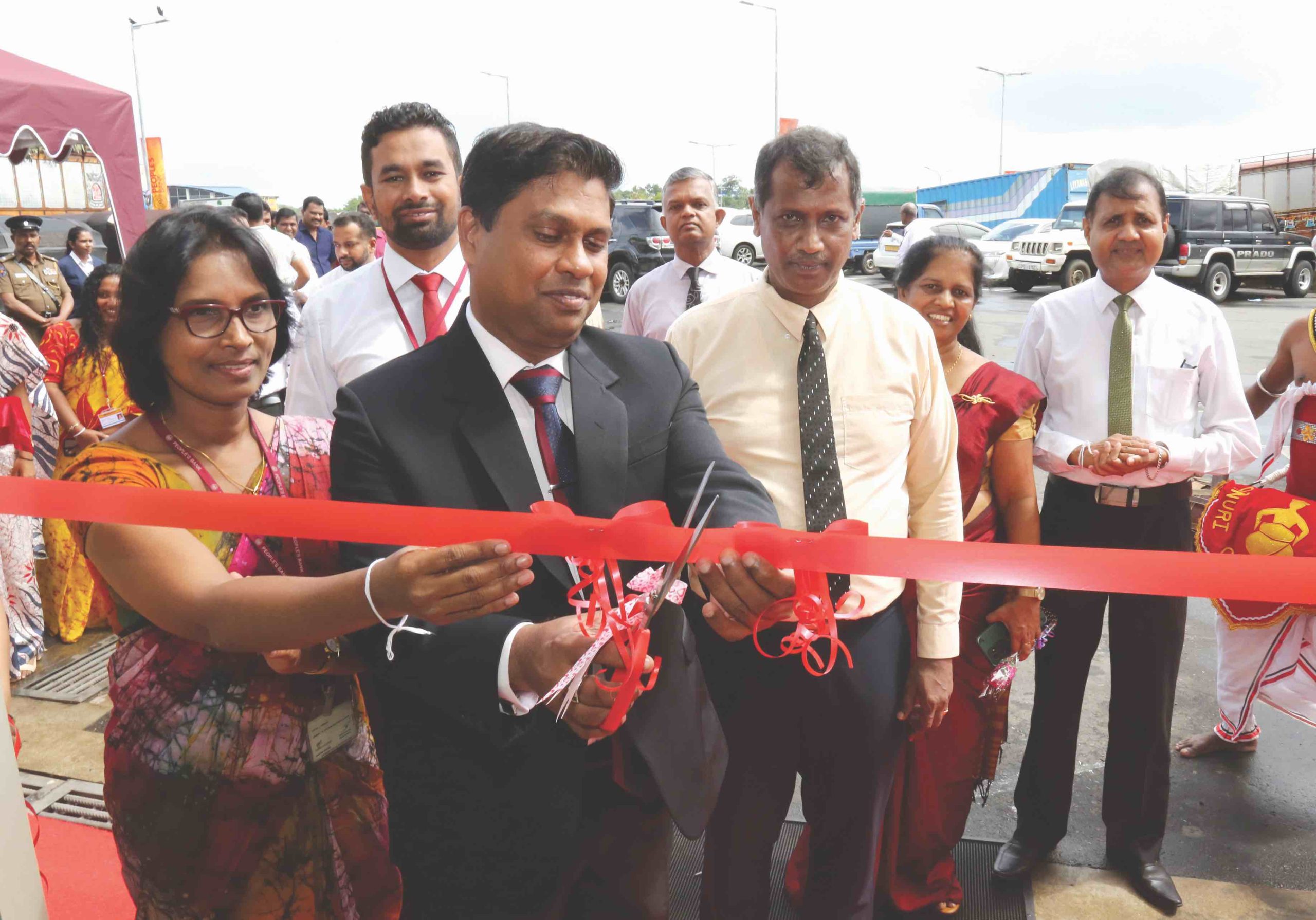 People’s Bank Opens a Service Center in New Manning Market Complex ...